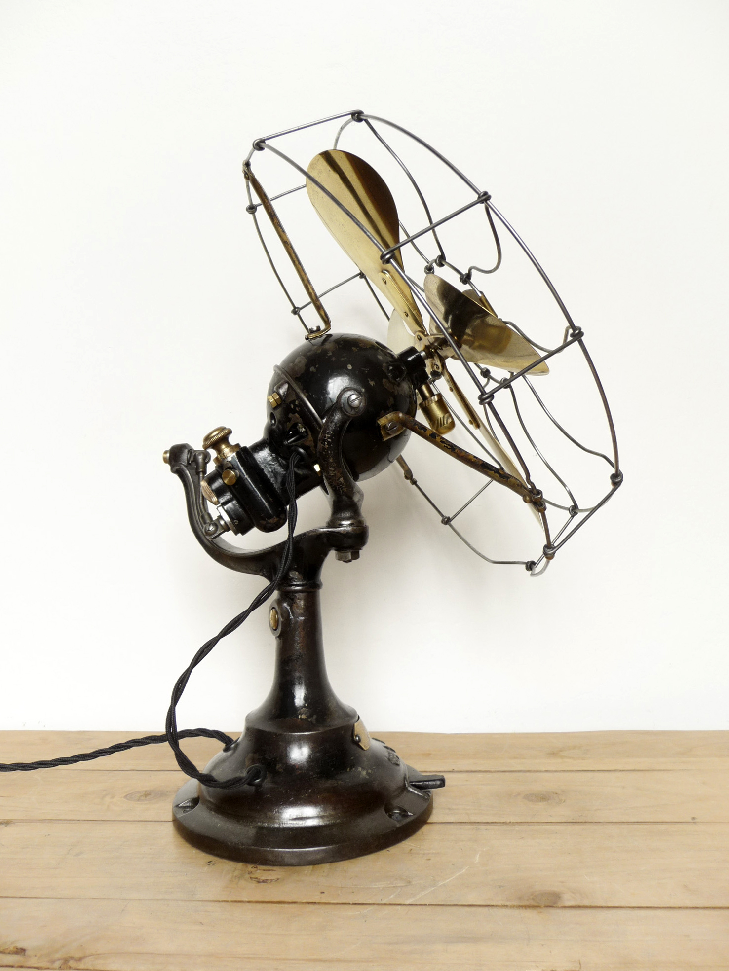 Veritys Orbital Junior Fan – my lamps restore